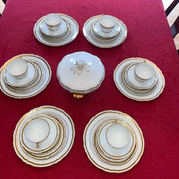 Ceralene A. Raynaud Limoges | Dining | Raynaud And Co Limoges China Set ...